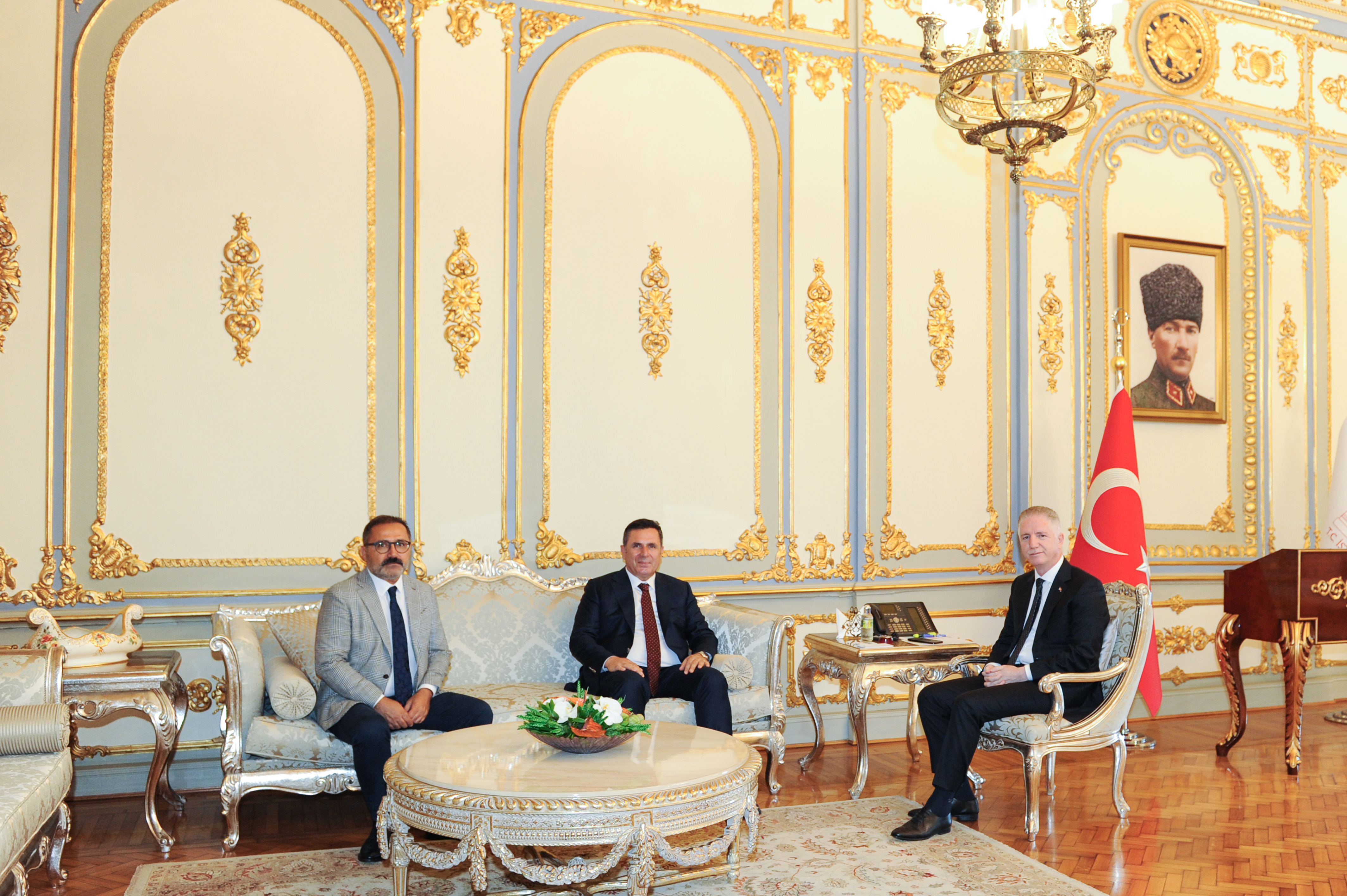 T.C. İstanbul Valiliği Fotoğraf Albümü